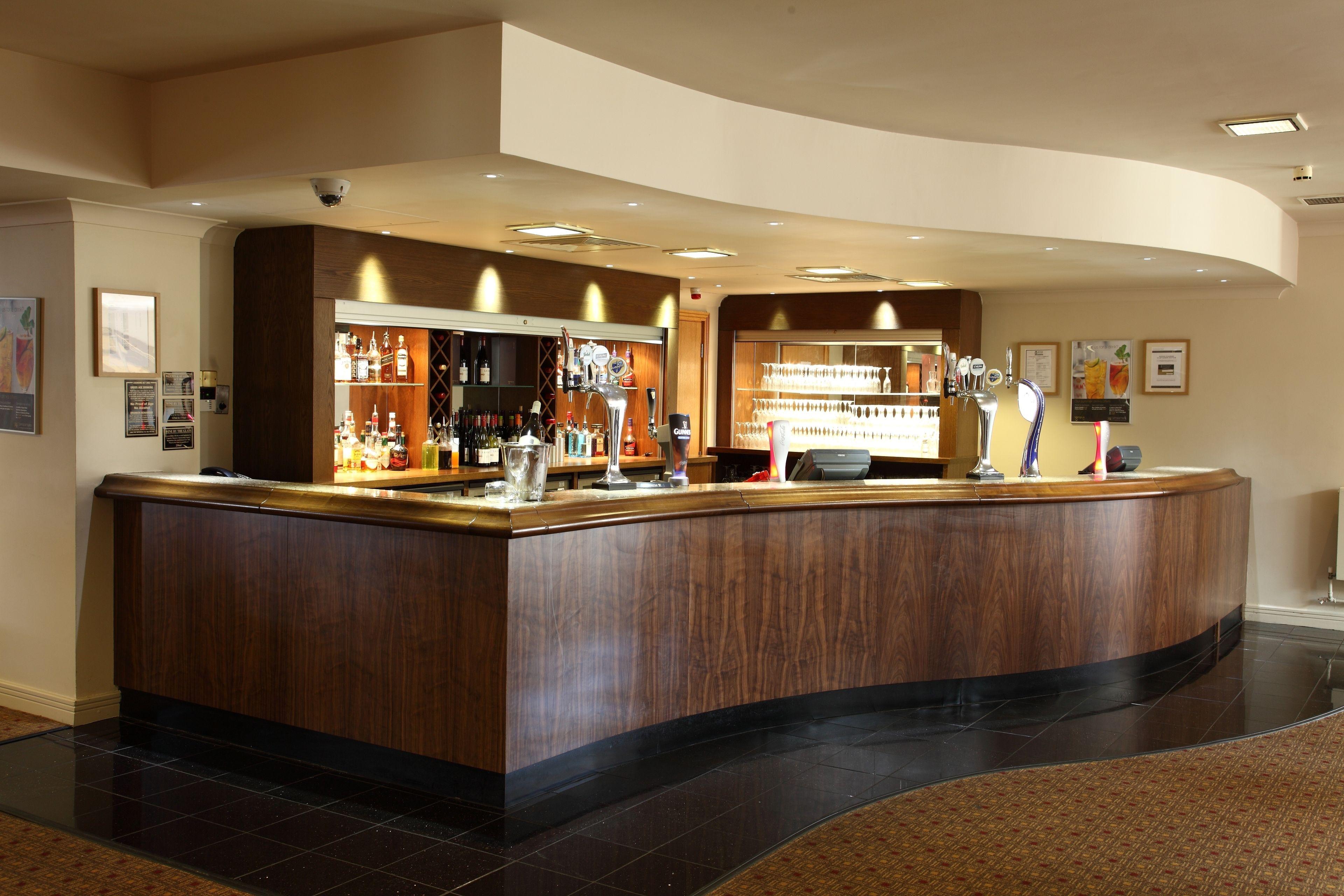 4 Eastwood Hall Hotel Spa Salon & Conference Centre